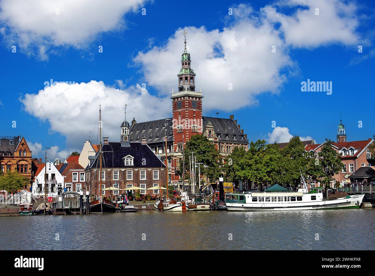 Town hall in leer hi-res stock photography and images - Alamy