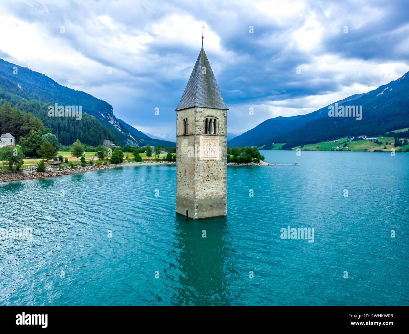 Sunken church hi-res stock photography and images - Alamy