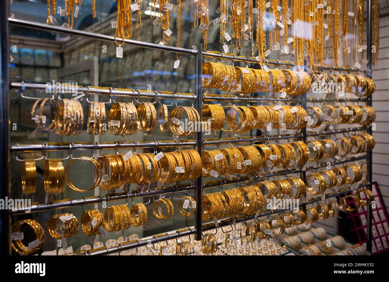 Gold in shop window, display, offer, wedding jewellery, gold souq ...