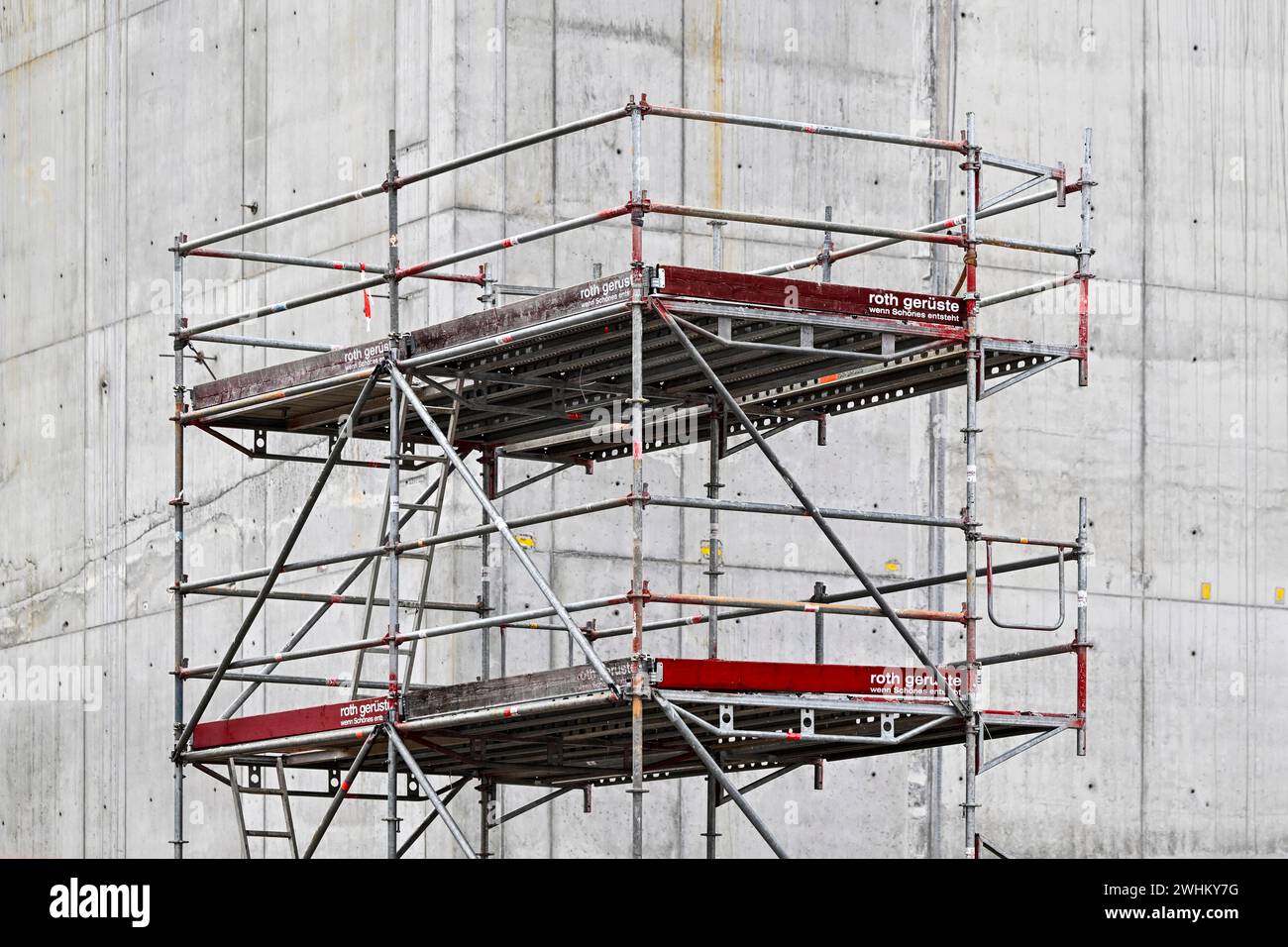 Scaffolding construction site Stock Photo - Alamy