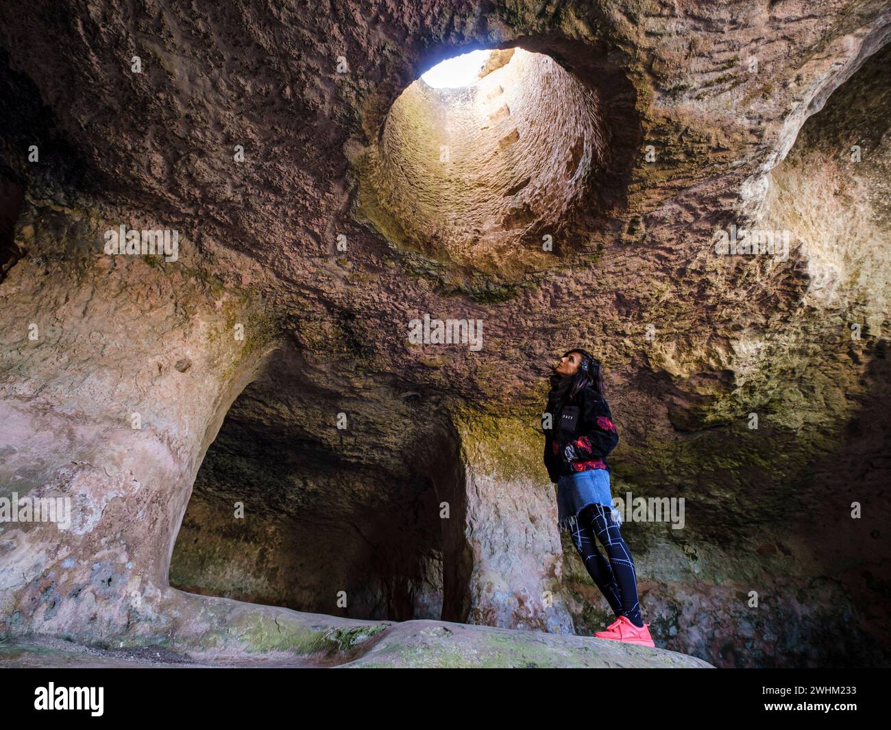 Natural caves tourist place hi-res stock photography and images - Alamy