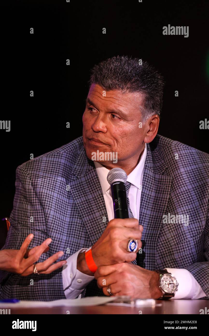 Las Vegas, NV, USA. 10th Feb, 2024. Hall of Fame member Anthony Munoz ...