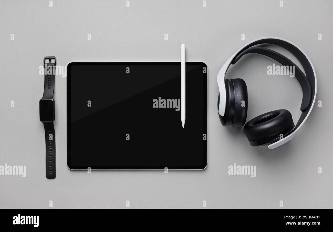 Tablet stylus hi-res stock photography and images - Alamy