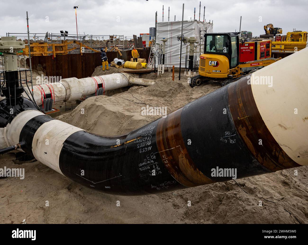 Baustelle LNG-Terminal auf Ruegen Im Hafen Mukran Landkreis Vorpommern ...