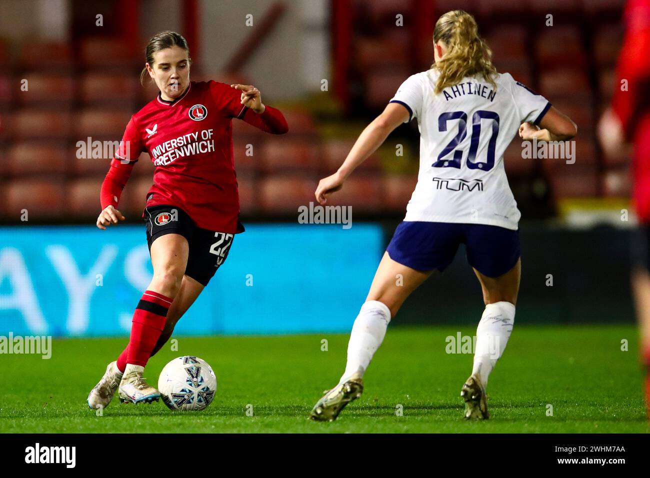 "beth roe" hi-res stock photography and images - Alamy