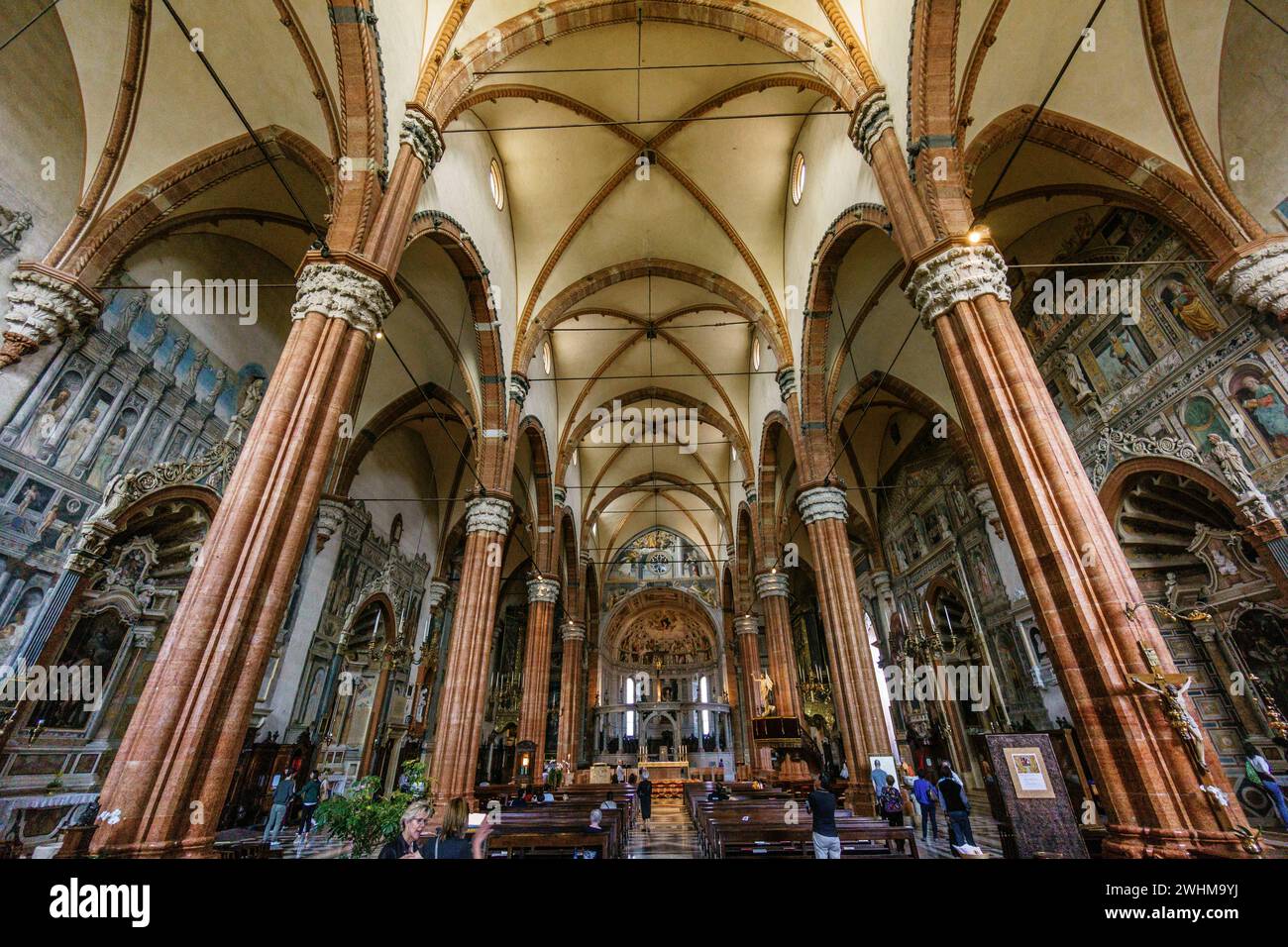 Catedral de Verona -Duomo di Verona Stock Photo - Alamy
