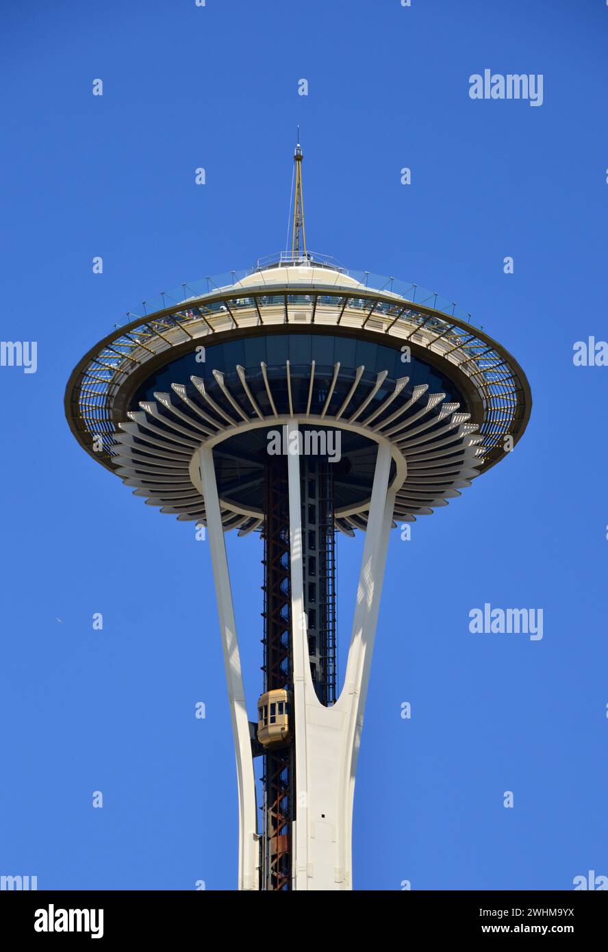 Modern tower space needle hi-res stock photography and images - Alamy
