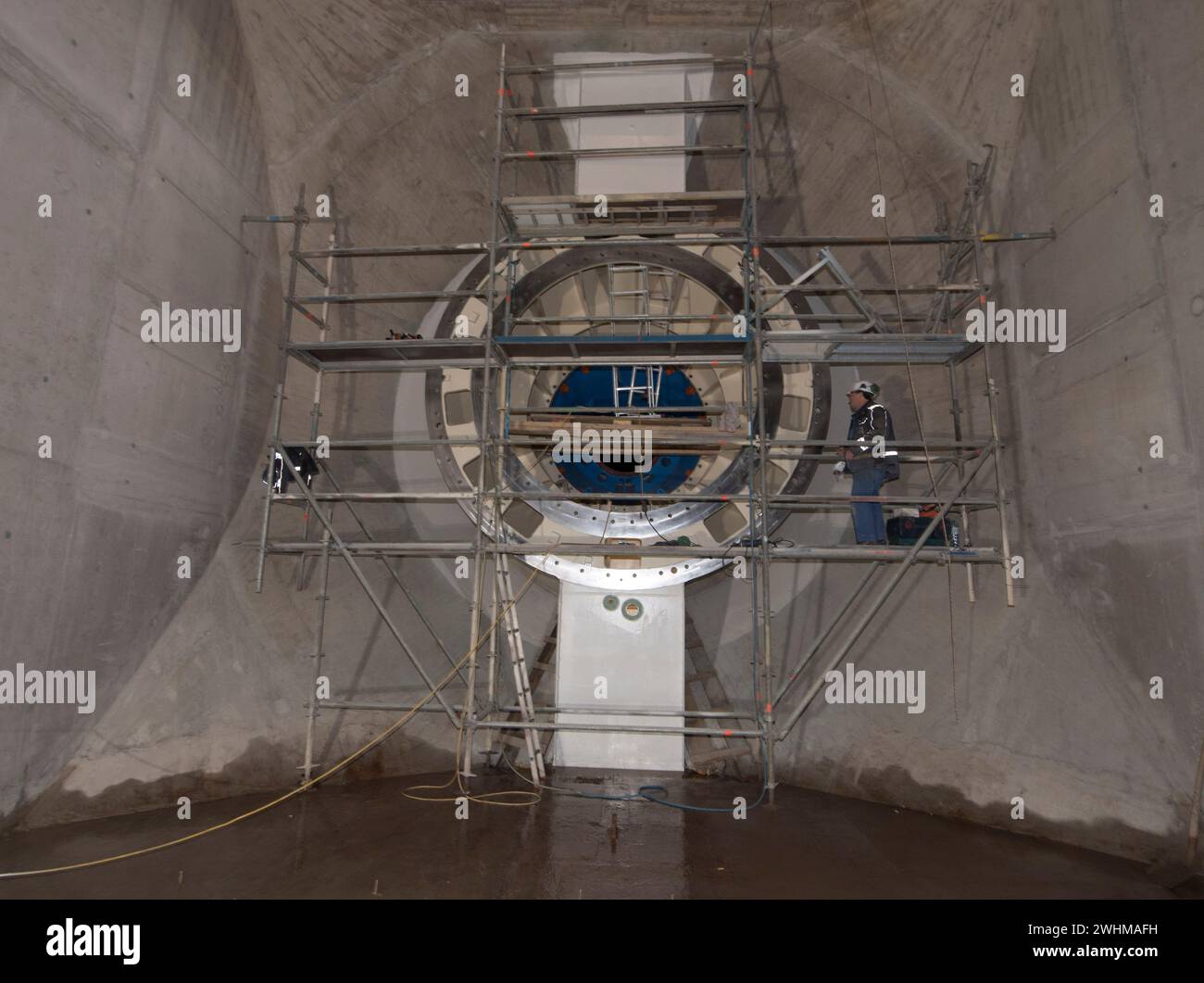 Turbine shaft of a turbine Stock Photo - Alamy