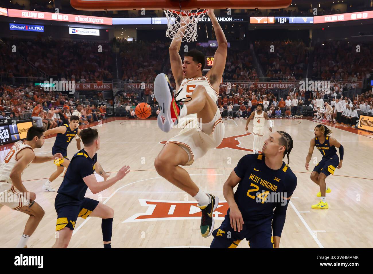 AUSTIN, TX - FEBRUARY 10: Texas Longhorns forward Kadin Shedrick (5 ...