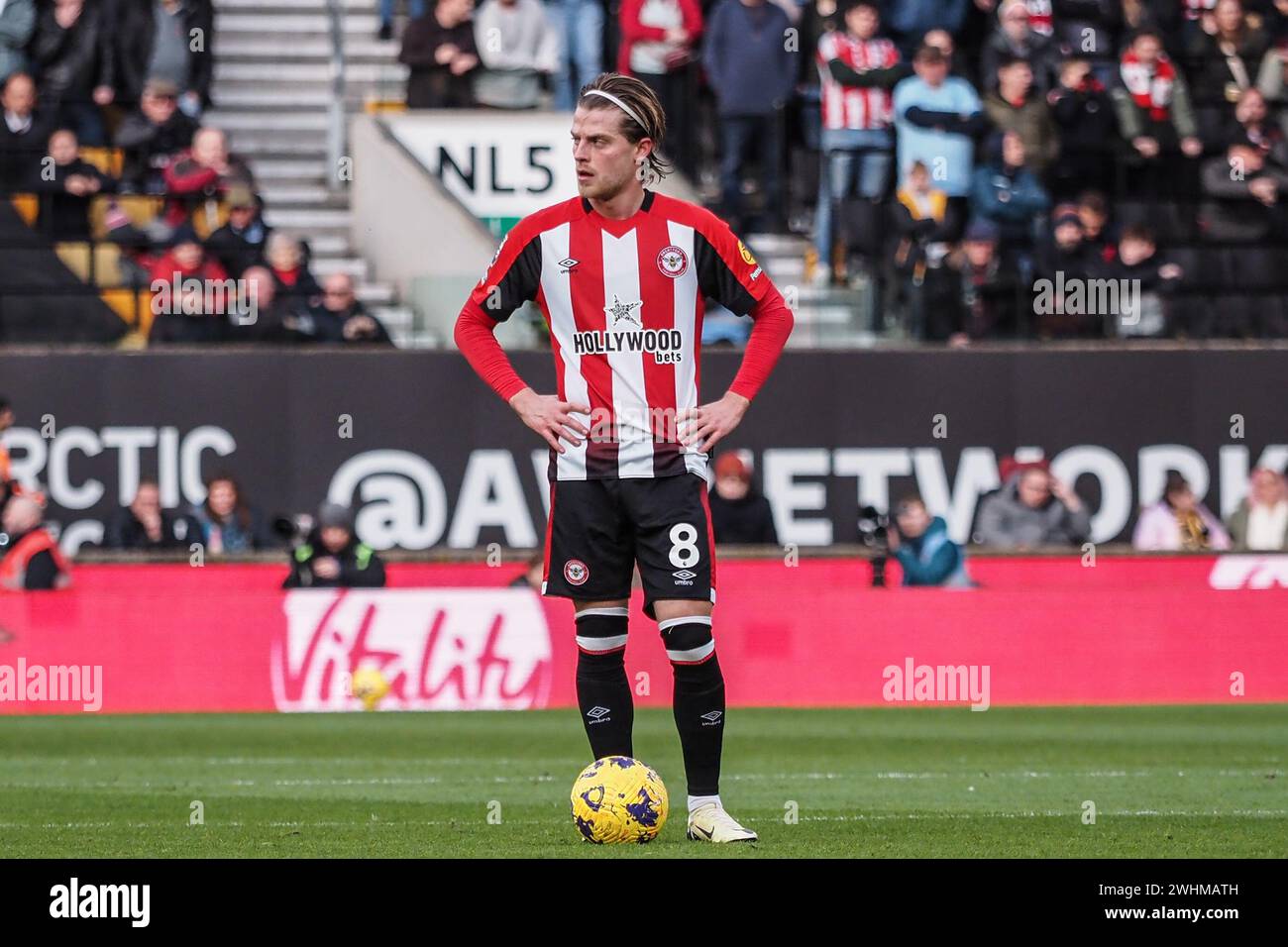 Mathias jensen brentford hi-res stock photography and images - Alamy