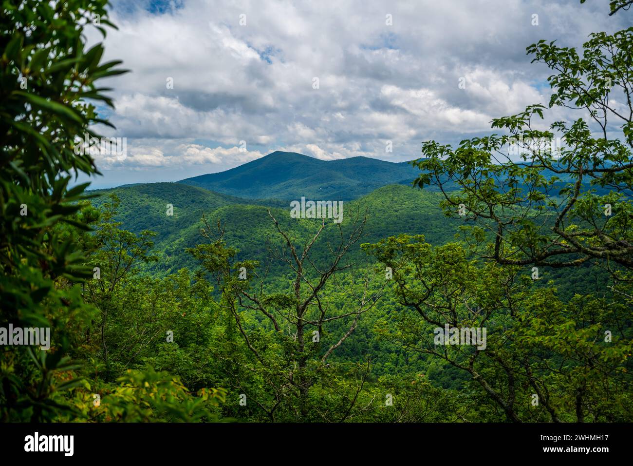 An overlooking view in North Carolina, Highlands Stock Photo - Alamy