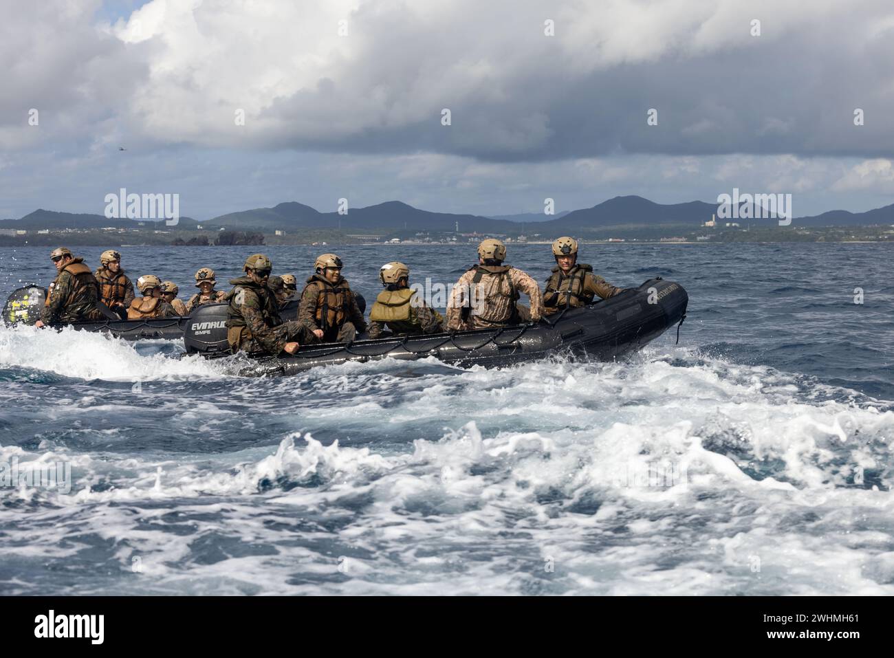 U.S. Marines with Battalion Landing Team 1/1, 31st Marine Expeditionary ...