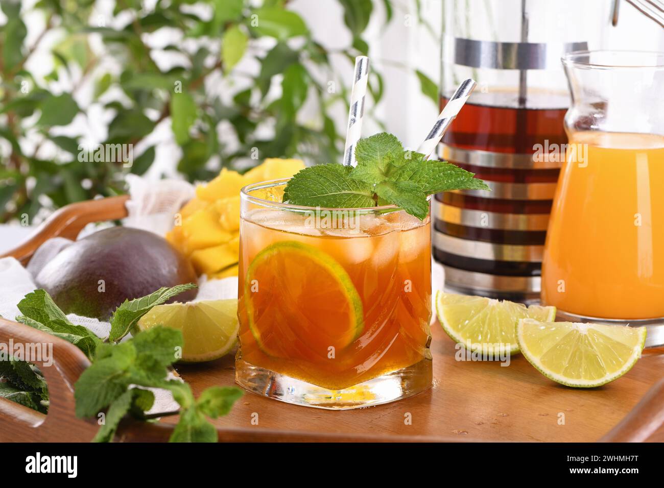 Iced fruit slice hi-res stock photography and images - Alamy