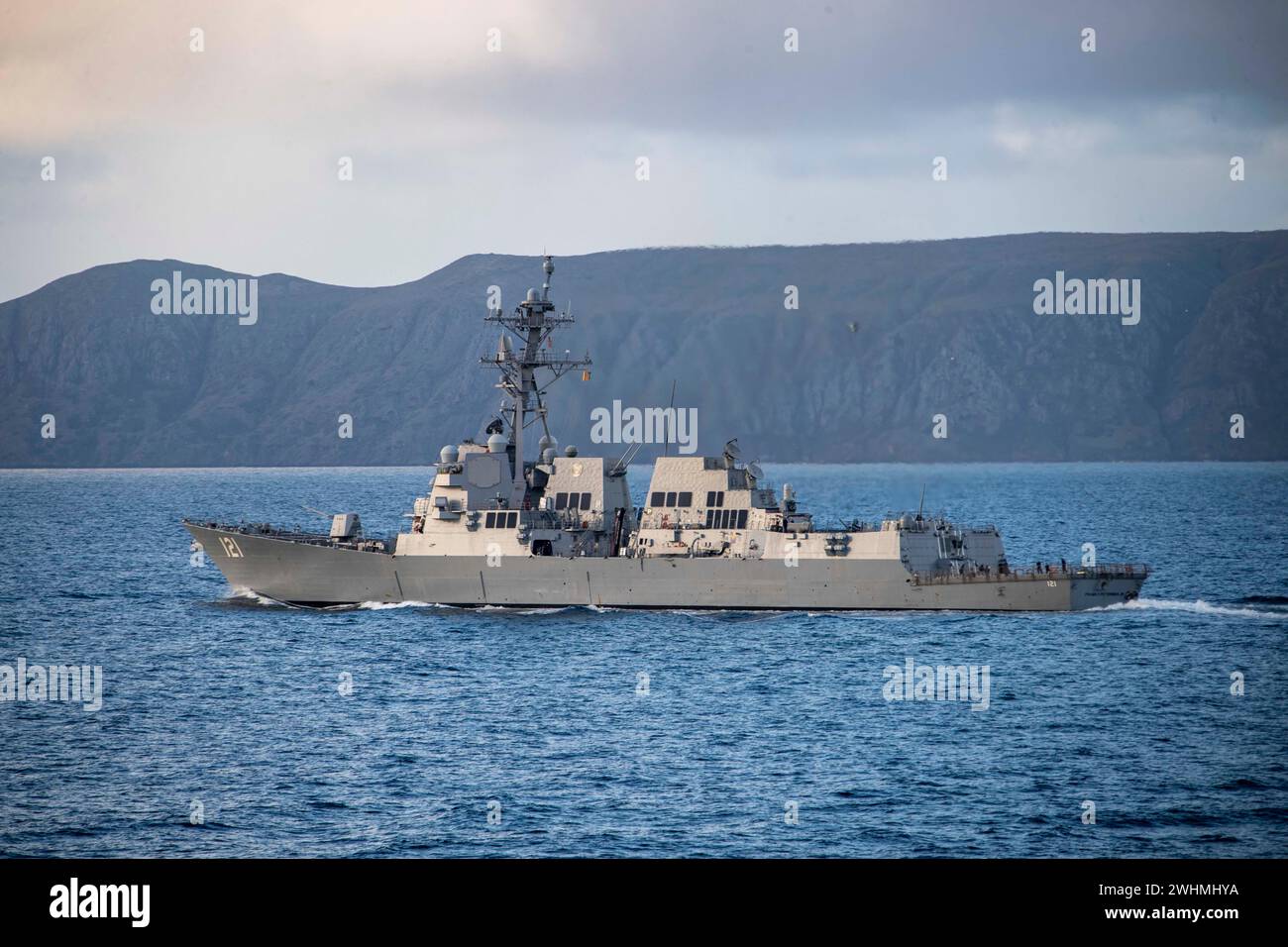 240209-N-YF131-1062 PACIFIC OCEAN (Feb. 9, 2024) The Arleigh Burke ...