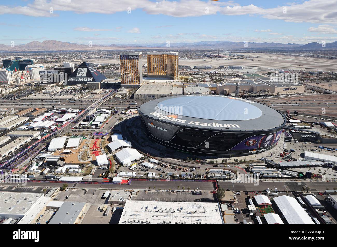 Allegiant stadium aerial hi-res stock photography and images - Alamy