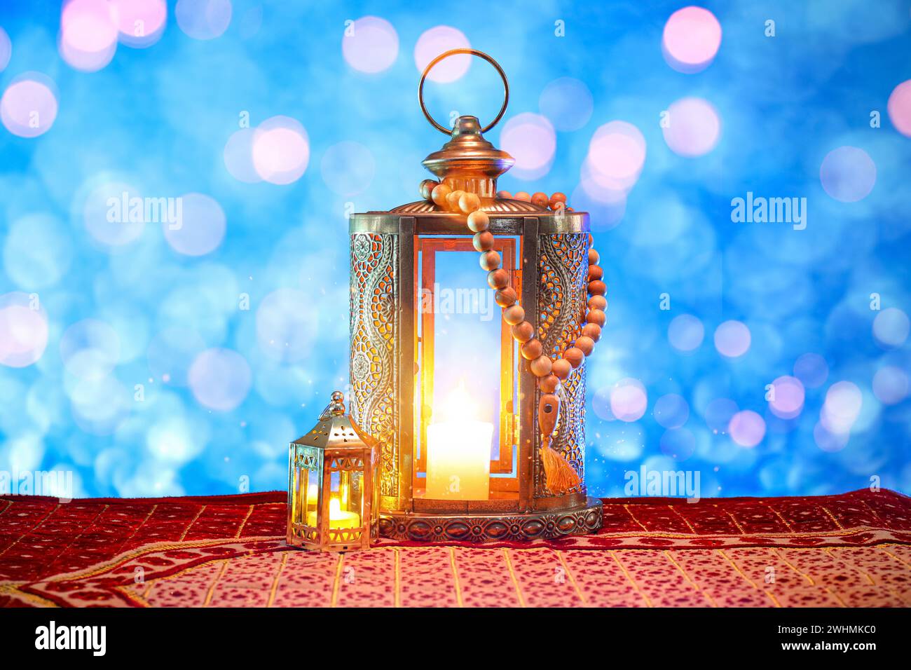 Light bokeh blue islamic hi-res stock photography and images - Alamy