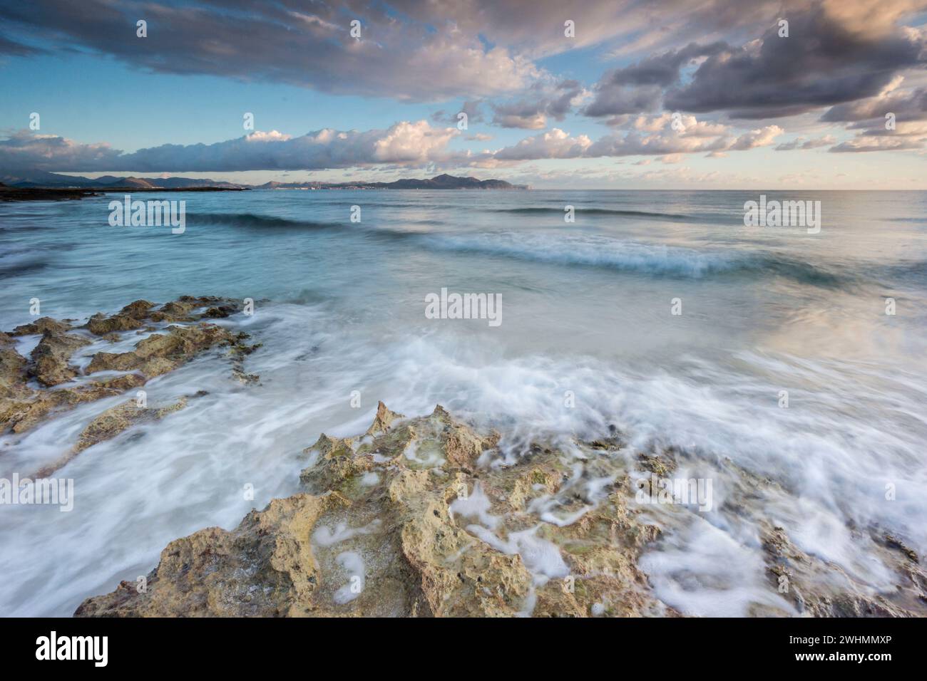 Playa de Es DolÃ§ y punta Llarga de Son Real Stock Photo - Alamy