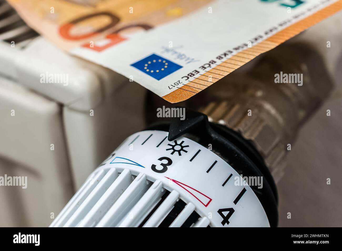 Heating thermostat - Increase in heating costs 2024 - Energy crisis in ...