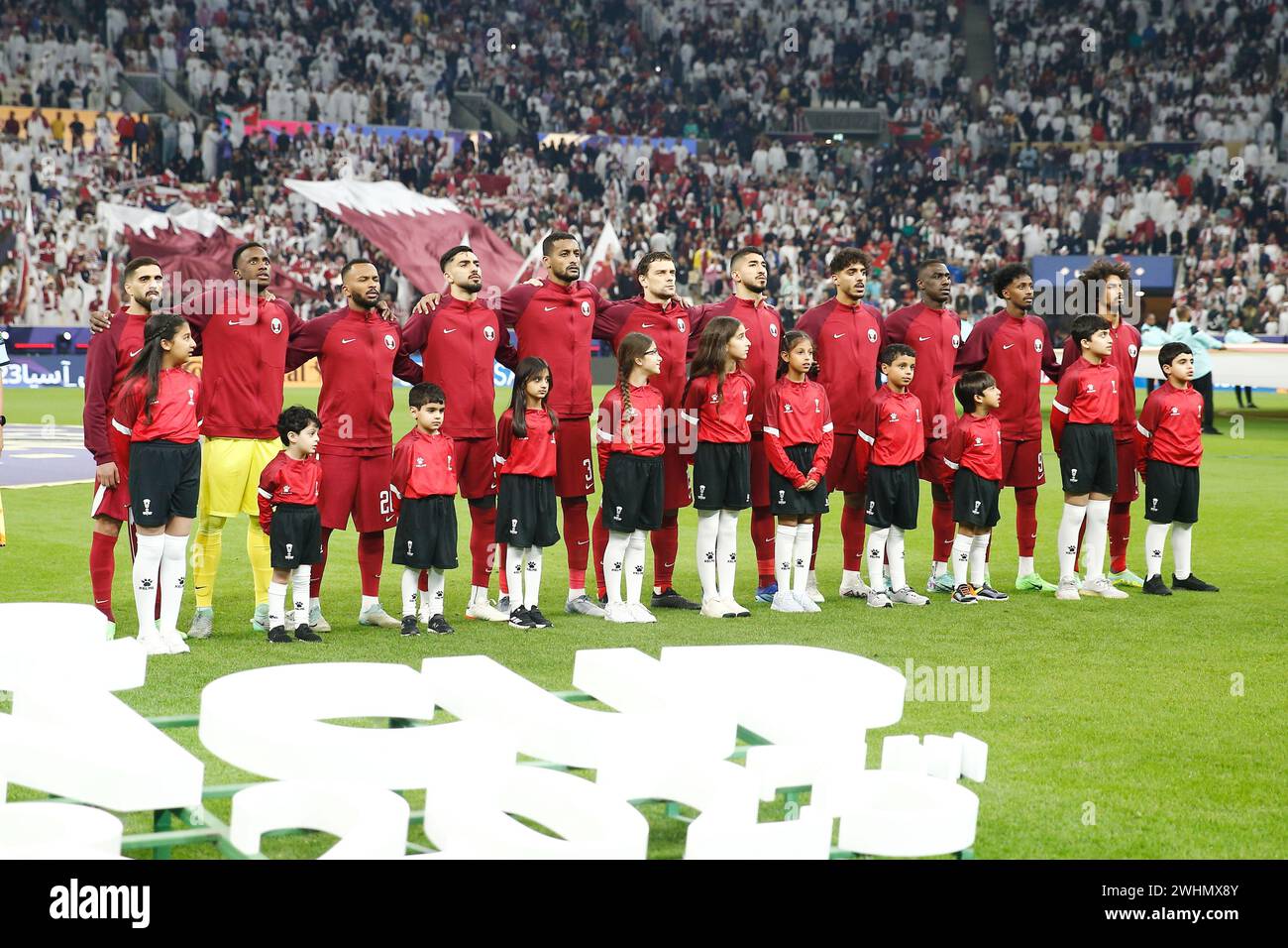 Doha, Qatar. 10th Feb, 2024. Qatar team group line-up (QAT) Football ...