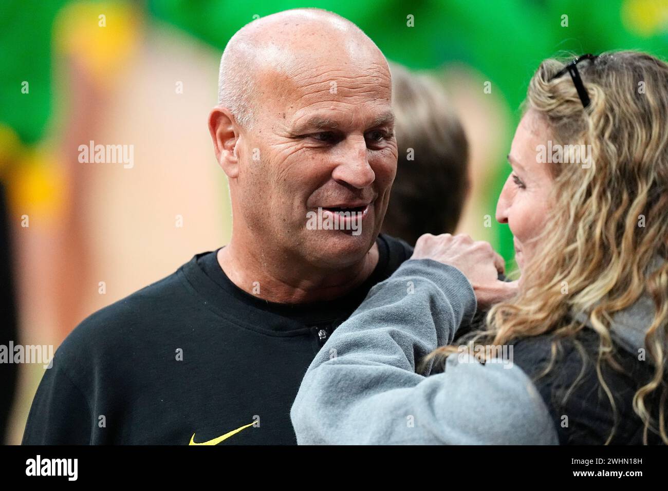 Oregon head coach Kelly Graves in the first half of an NCAA college ...