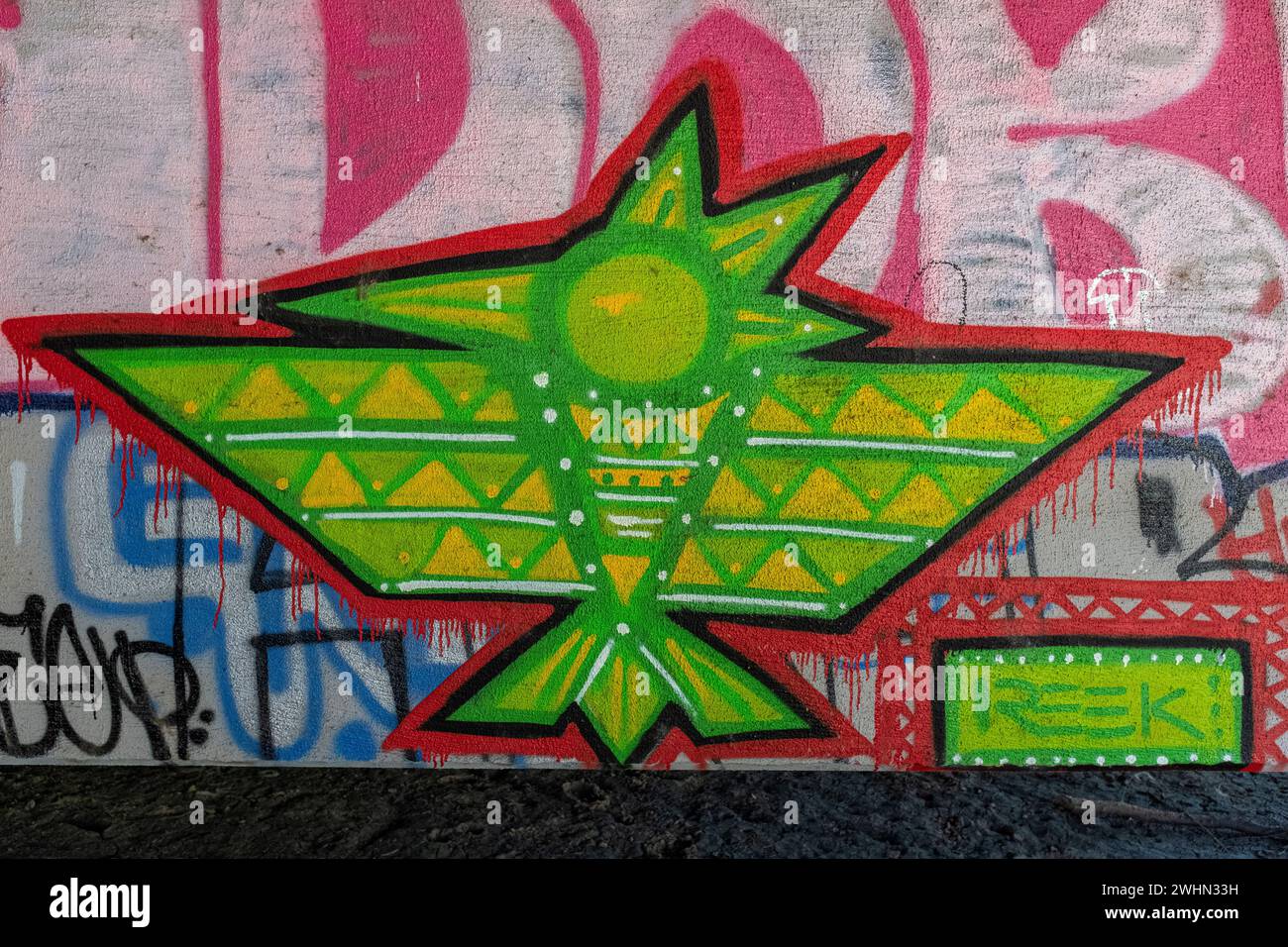 Street graffiti in albuquerque hi-res stock photography and images - Alamy