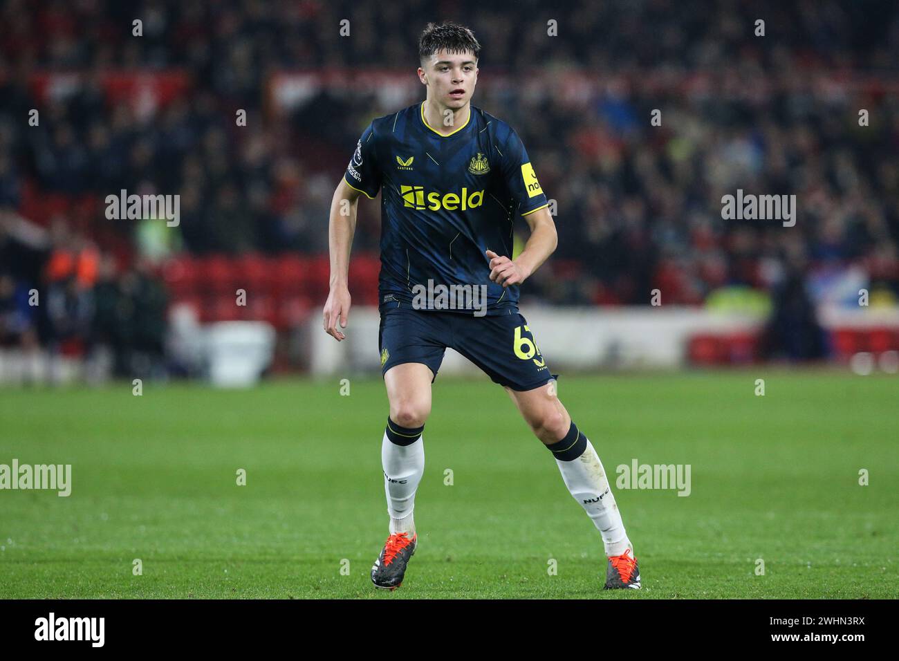 Lewis Miley of Newcastle United during the Premier League match ...