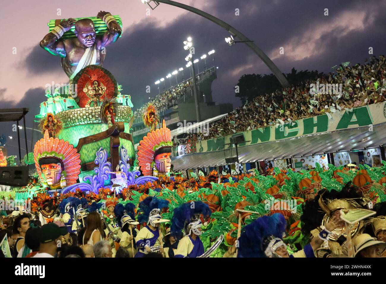 Mancha verde samba school hi-res stock photography and images - Alamy