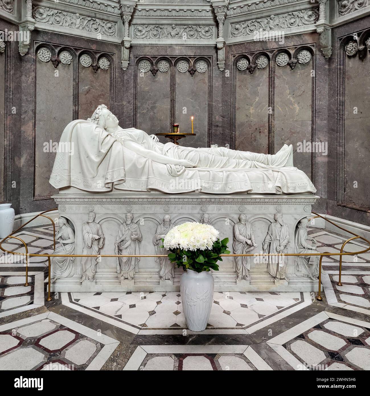 Russisch orthodoxe kirche der heiligen elisabeth i hi-res stock ...