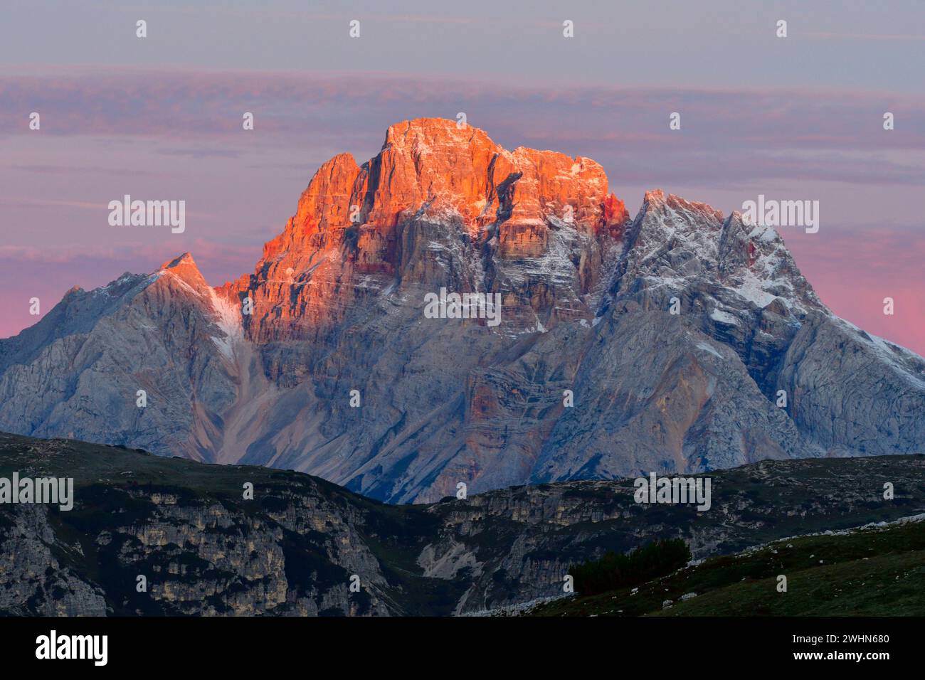 Alpine alpenglow hi-res stock photography and images - Alamy
