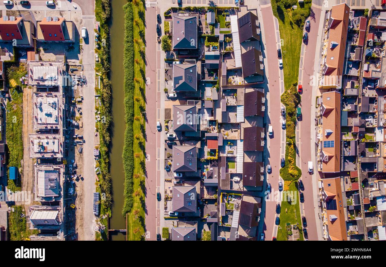 Dutch Suburban area with modern family houses, newly build moder Stock ...