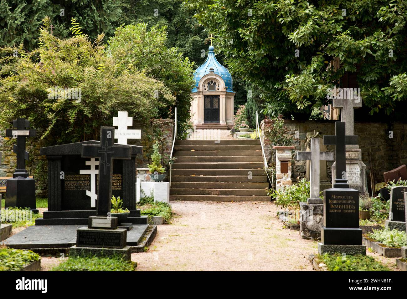 Friedhof an der Russisch-Orthodoxe Kirche der heiligen Elisabeth in ... Friedhof an der Russisch-Orthodoxe Kirche der heiligen Elisabeth in ...