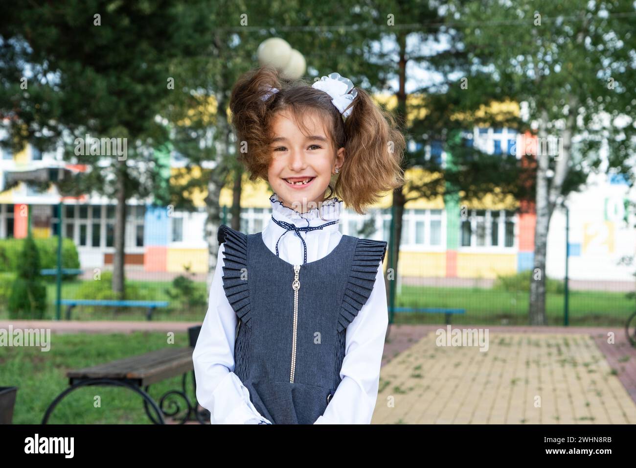 Baby tooth fell out hi-res stock photography and images - Alamy