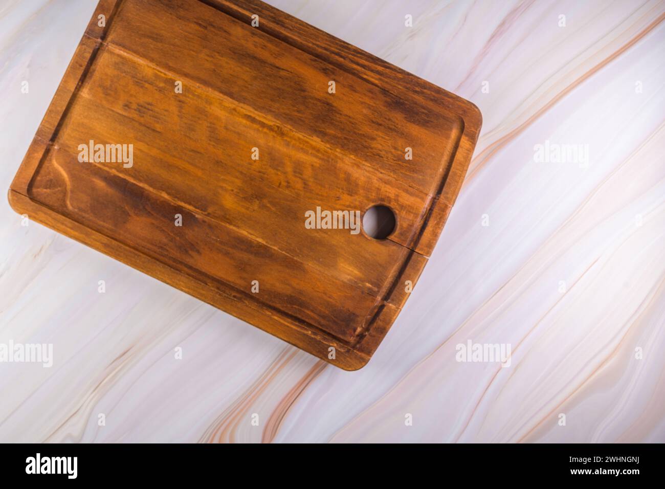 Rectangular shaped wood cutting board Stock Photo - Alamy
