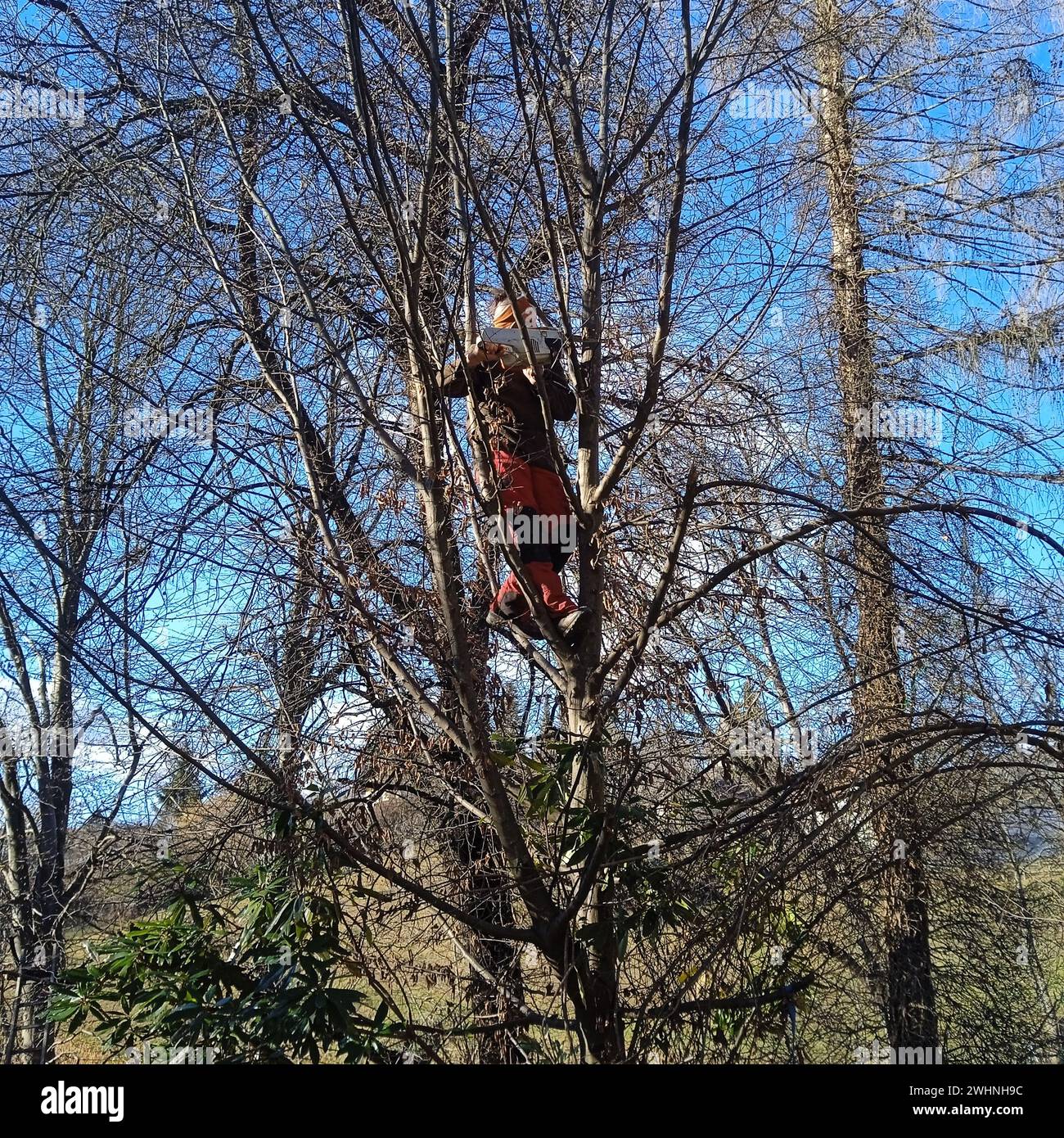Working at height hi-res stock photography and images - Alamy