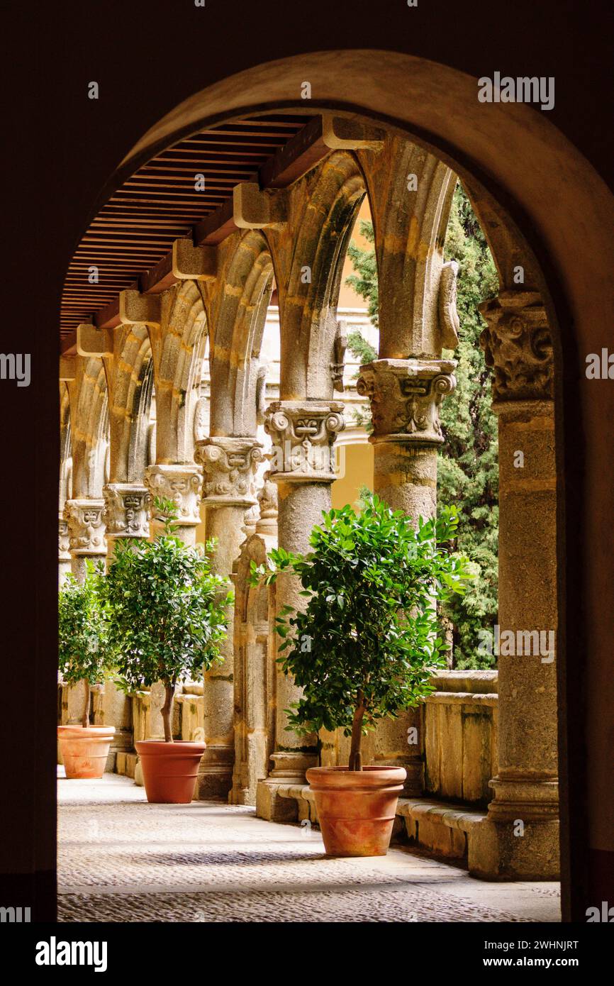 Monasterio renacentista hi-res stock photography and images - Alamy