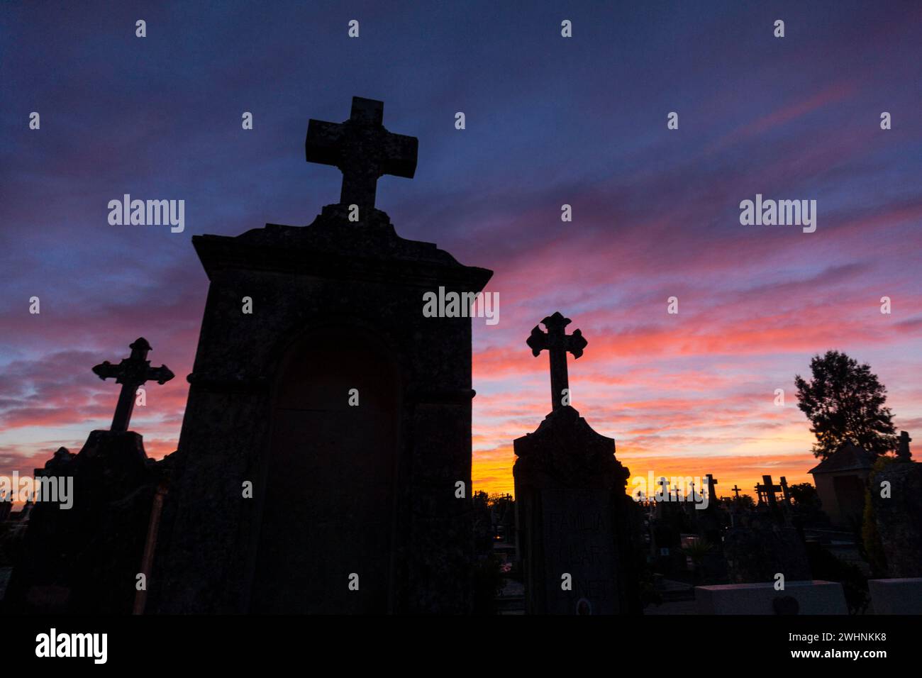 Cementerio de llucmajor Stock Photo - Alamy