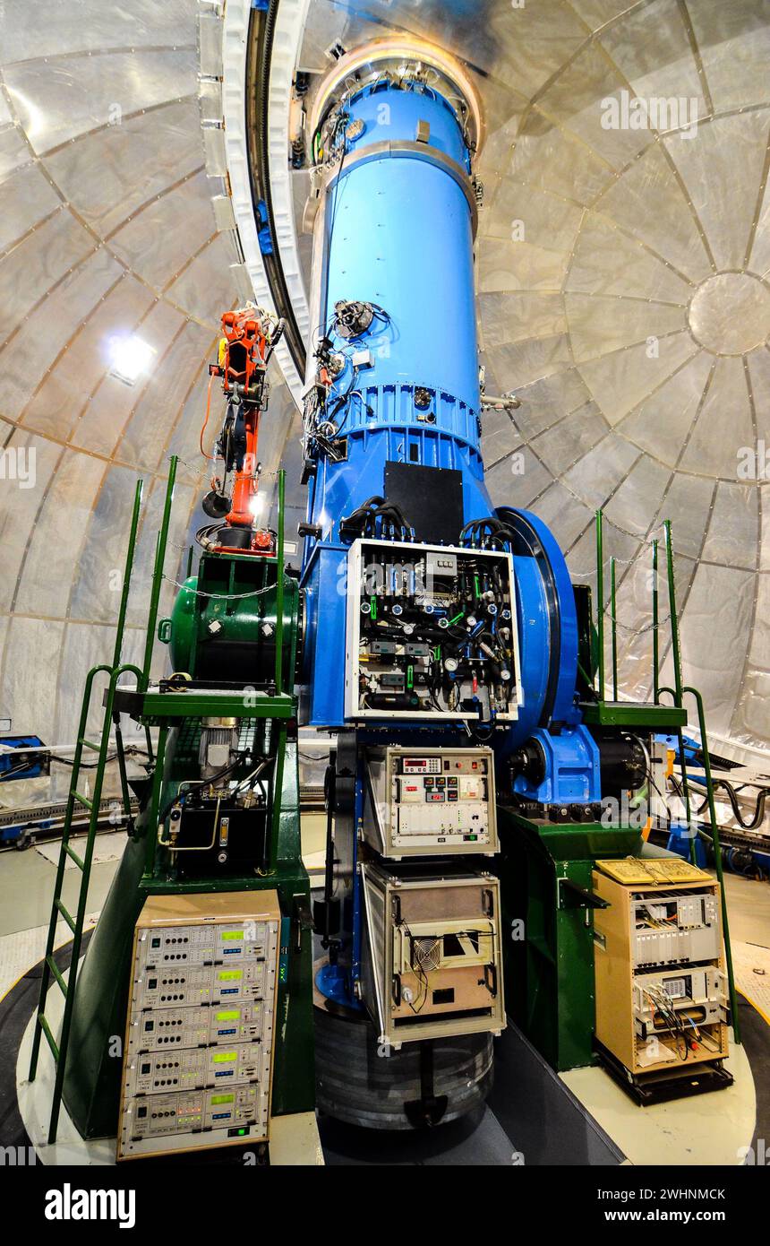 Astronomical engineering hi-res stock photography and images - Alamy