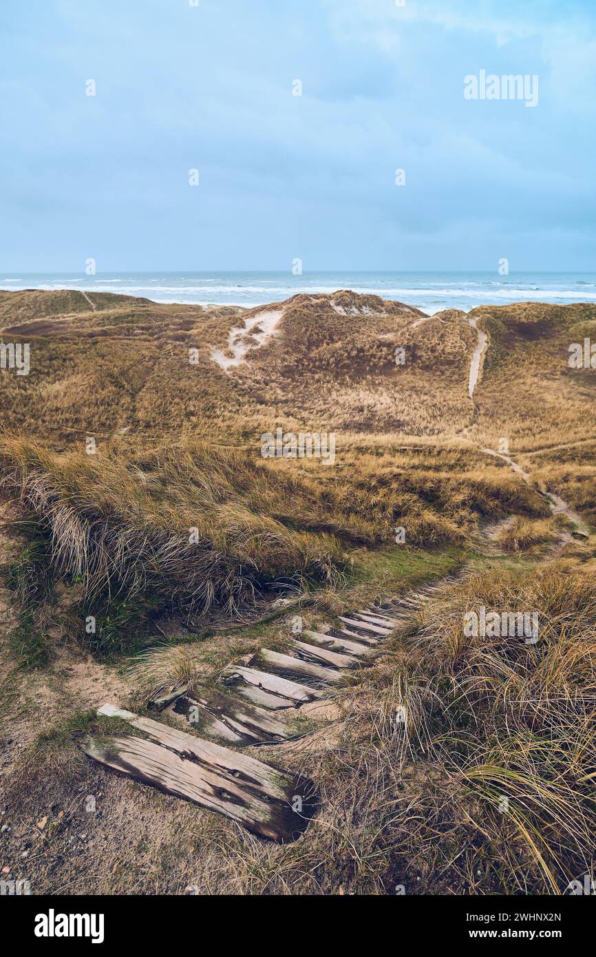 Windy stairs hi-res stock photography and images - Alamy
