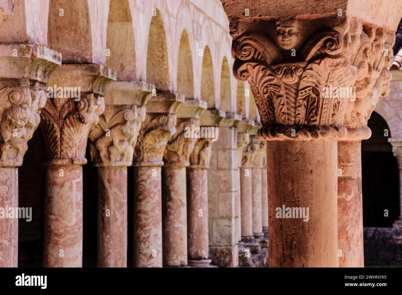 Columnas de columnas hi-res stock photography and images - Alamy