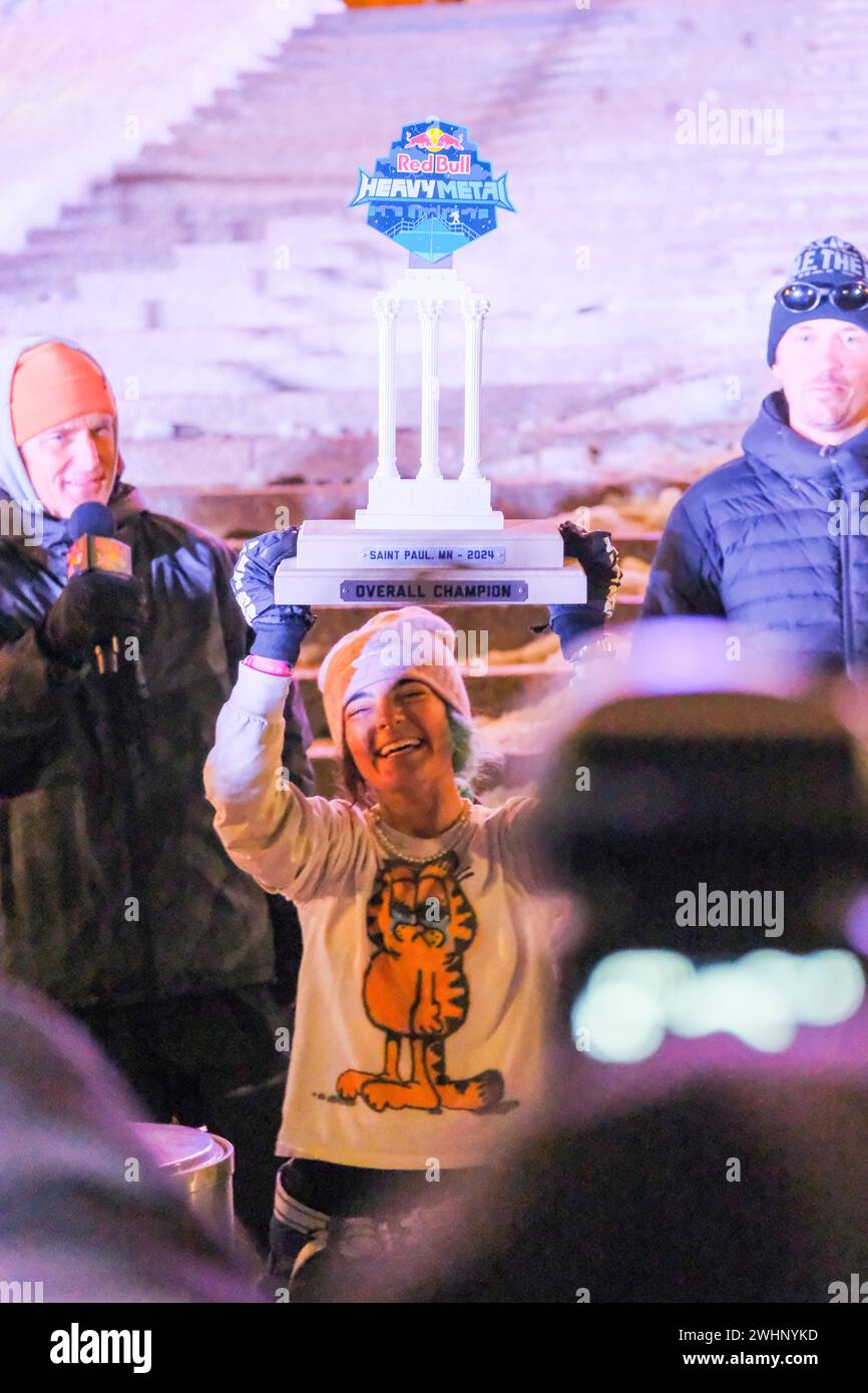 Minneapolis, Minnesota, USA. 10th Feb, 2024. EGAN WINT (USA) celebrates ...