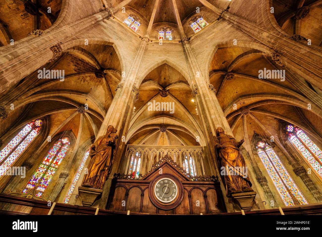 Coro y abside Stock Photo - Alamy