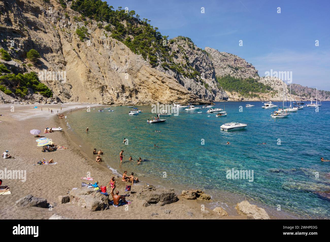 Piedras de mar de colores hi-res stock photography and images - Alamy