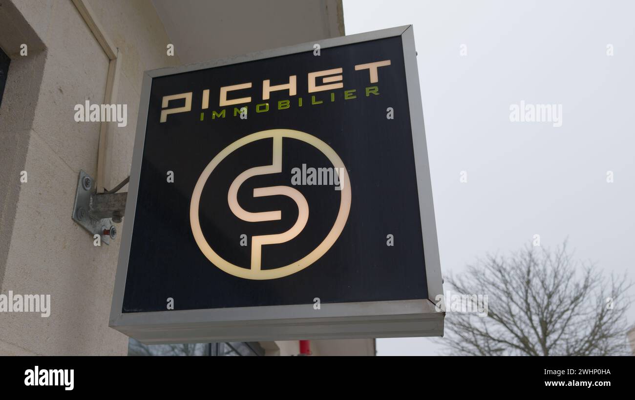 Office accommodations hi-res stock photography and images - Alamy