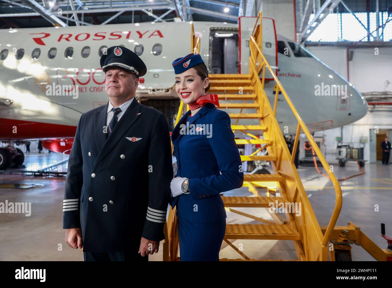 Sukhoi superjet rossiya hi-res stock photography and images - Alamy