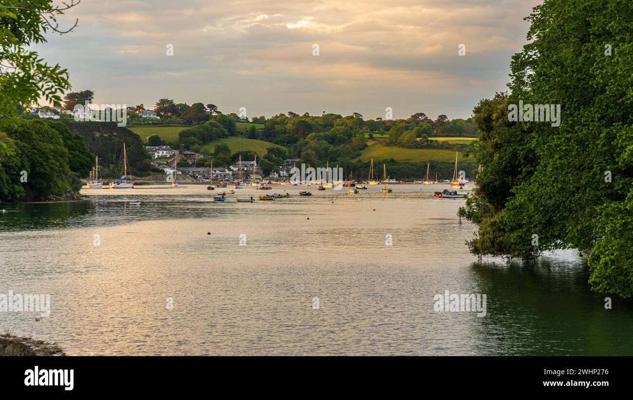 Helford river cruise hi-res stock photography and images - Alamy