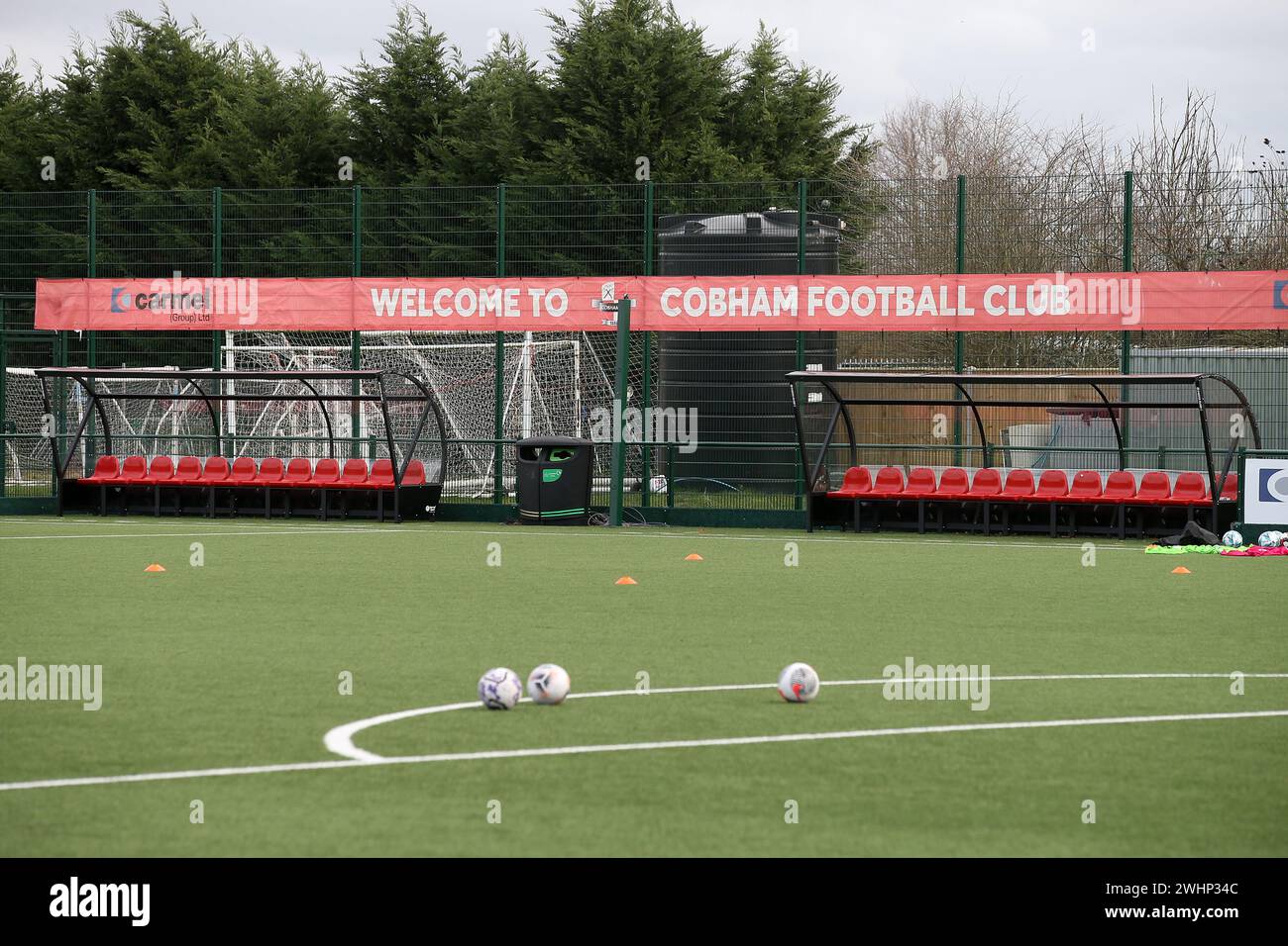 General view of the ground during Hilltop vs Romford, Isuzu FA Vase ...