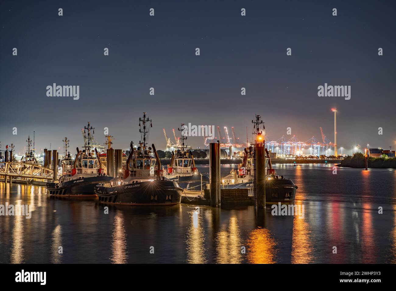 Atmosphere tug hi-res stock photography and images - Alamy