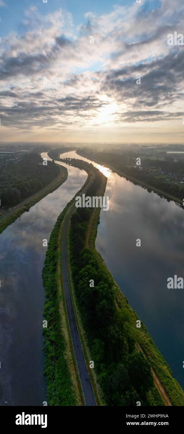 Natures waterways hi-res stock photography and images - Alamy