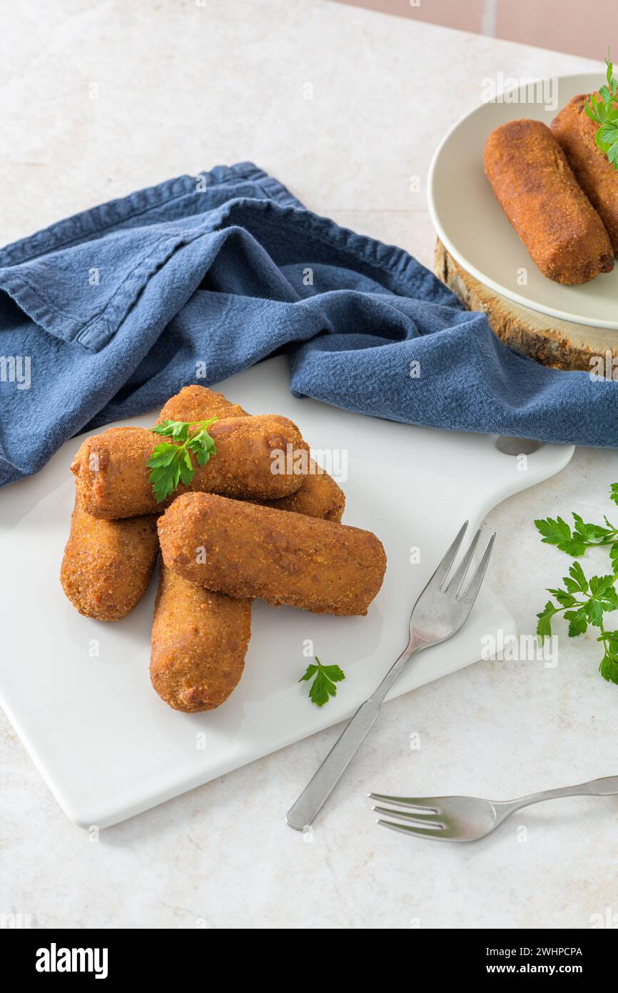 Croquetes croquettes croquets hi-res stock photography and images - Alamy