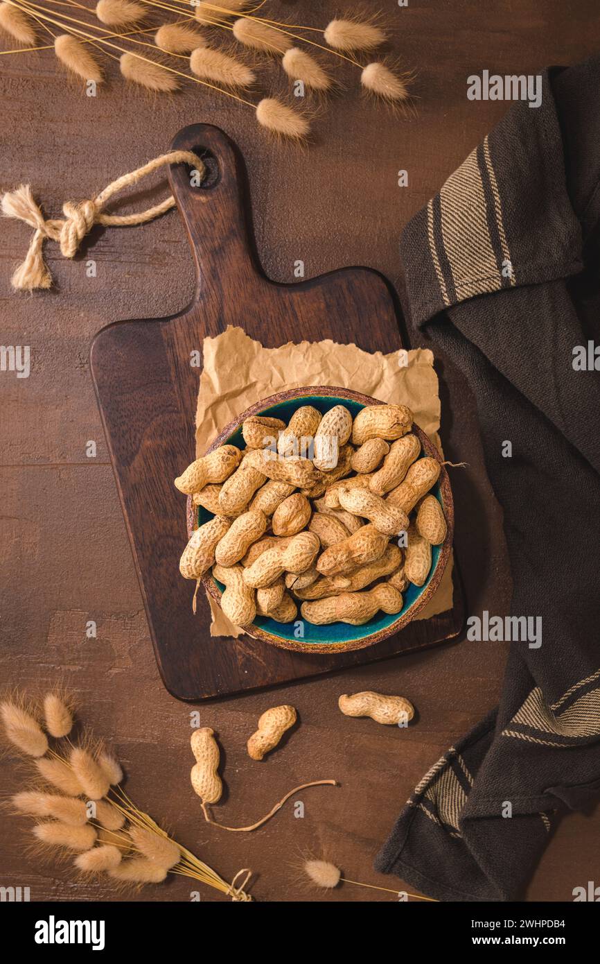 Peanuts butter in bowl hi-res stock photography and images - Alamy